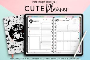Free Cute August Calendar & Planner Set